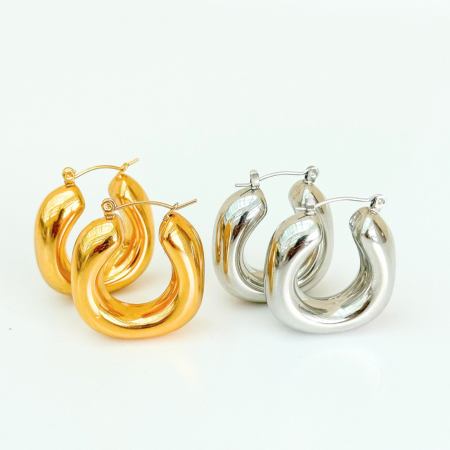 Earrings – Chasing Celeste